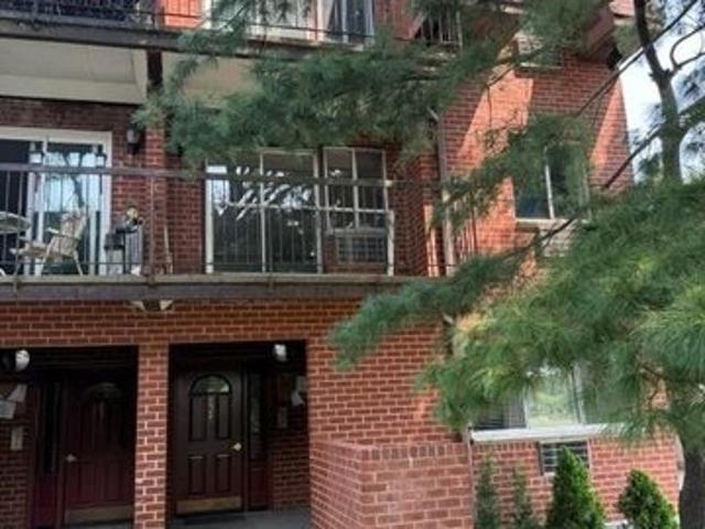 85 28 Dumont Ave Unit 11B, Ozone Park, NY 11417