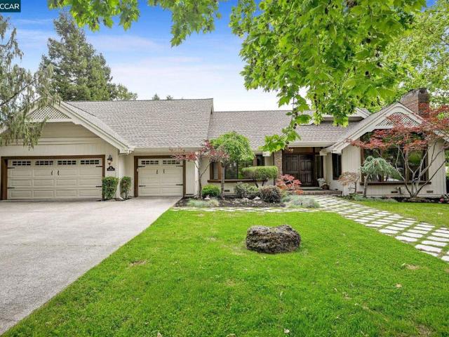 85 Trish Ct