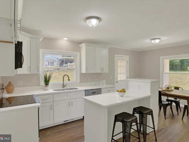 85 Vista Circle