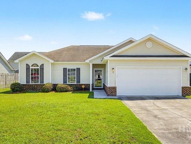 85 Willow Oak Dr, Richmond Hill, GA 31324