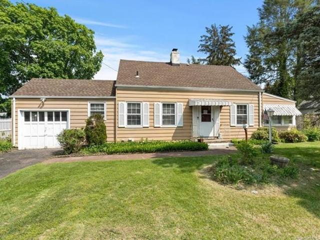 85 Wilmot Rd, Hamden, CT 06514
