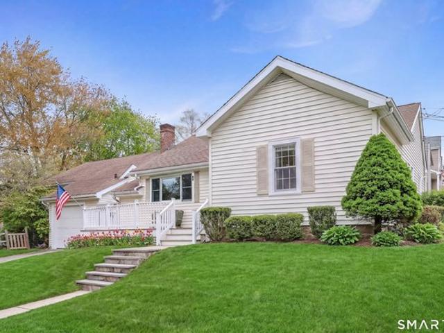 85 Woodbury Ave, Stamford, CT 06907