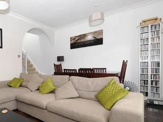85 Adelaide Grove, London, W12 0JJ, United Kingdom | 3 bed apartment for rent #167522153 | Rentberry