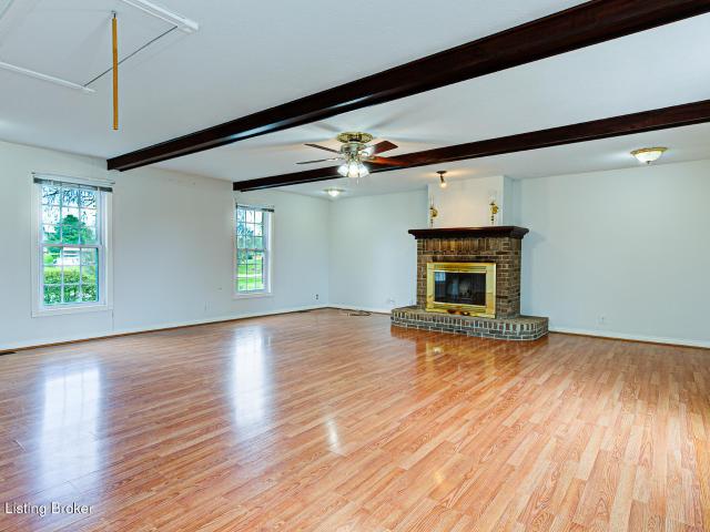 85 Bailey Ct