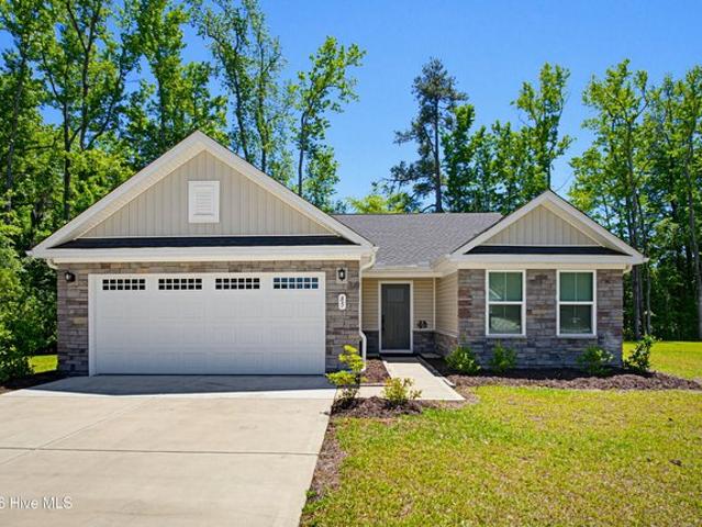 85 Baytree Ln, Tabor City, NC 28463