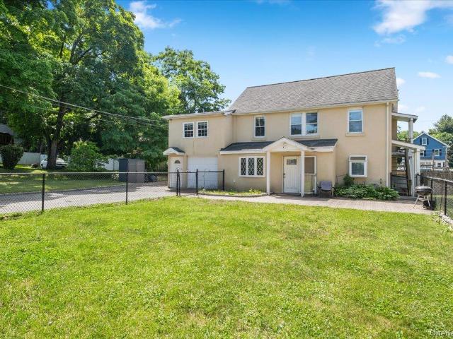 85 Bleloch Avenue
