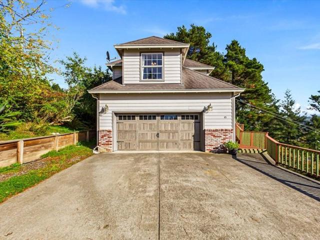 85 Blue Lake Blvd, Blue Lake, CA 95525