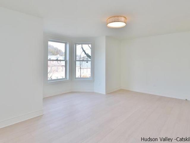 85 Broadway 3