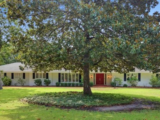 85 Cedar Ln, Myrtle Beach, SC 29572