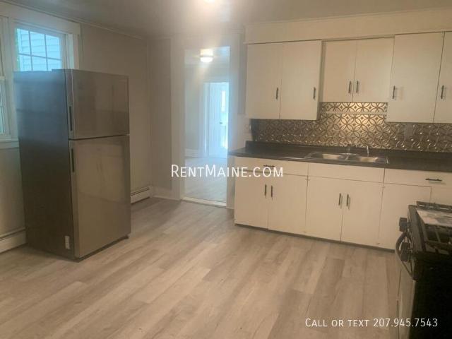 85 Cedar St 1 bed, 1 full bath