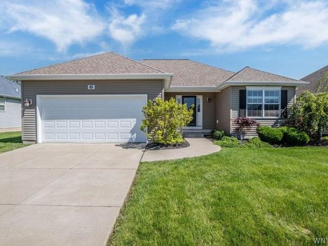 85 Cottagewood Ln, Grand Island, NY 14072
