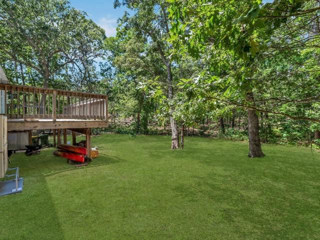 85 Deepwood Dr