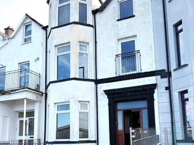 85 Eglinton Street, Student Let 26/27, Portrush, BT56 8DX