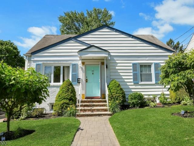 85 Edison St
