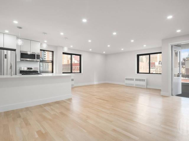 85 Eighth Avenue, New York, NY