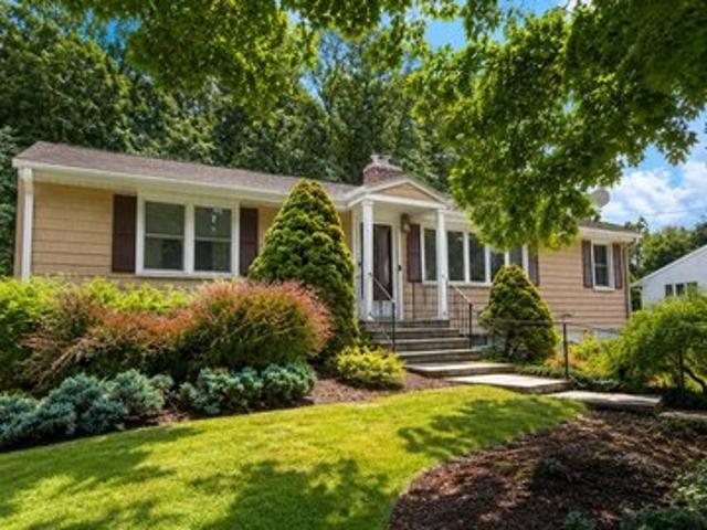 85 Euclid Ave, Stratford, CT 06614