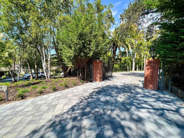 85 Fagan Drive
