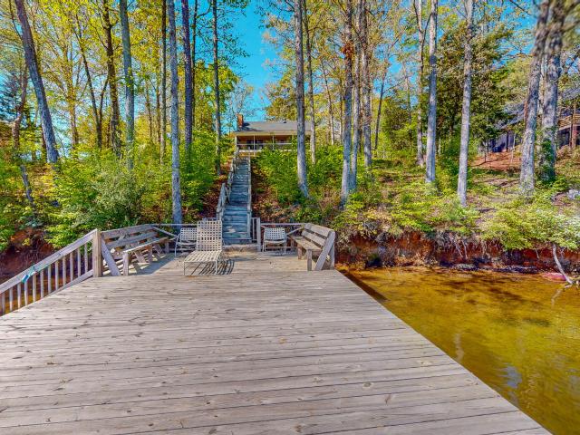 85 Forest Shore Drive