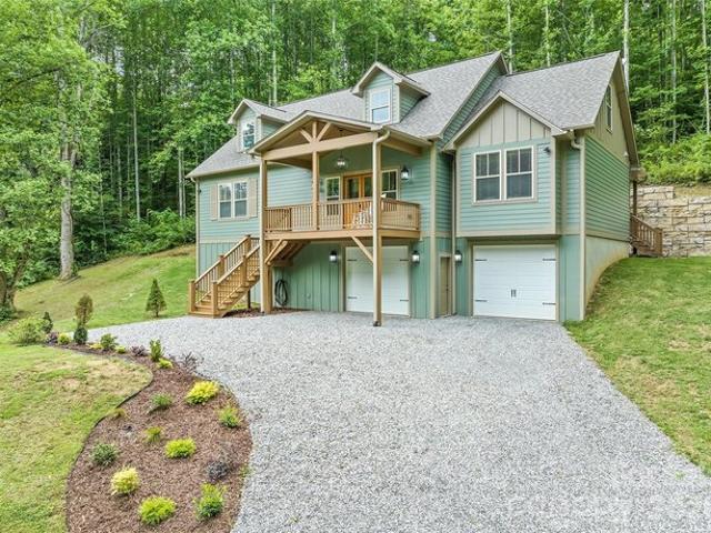 85 Garnet Spring Ln, Waynesville, NC 28785
