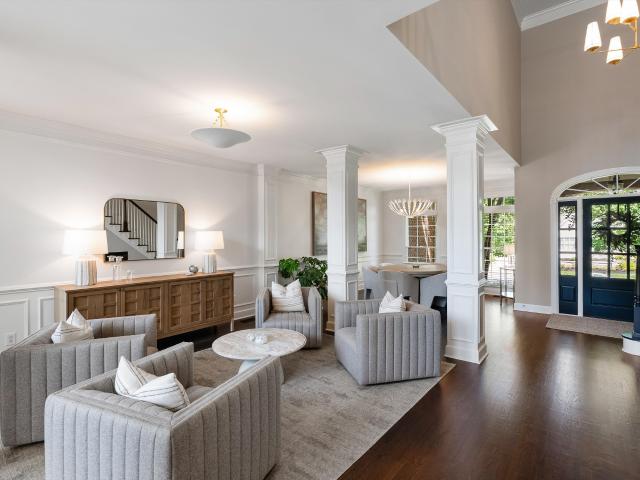 85 Governors Way