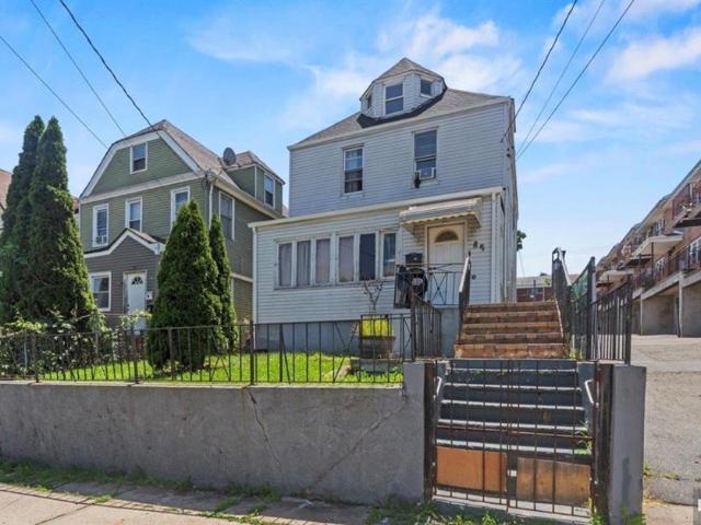 85 Gregory Avenue