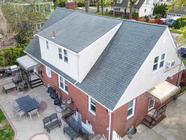 85 Hinsdale Avenue