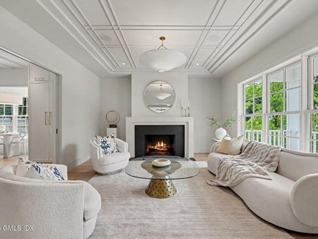 85 Indian Field Rd, Greenwich, CT 06830