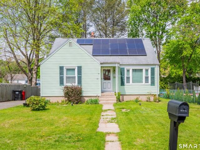 85 Lanouette St Ext, Meriden, CT 06451