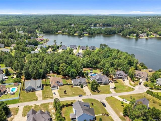 85 Lakewood View