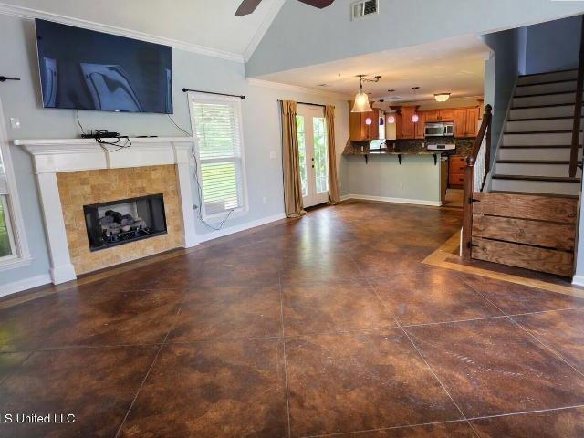 85 Lee Creek Cove