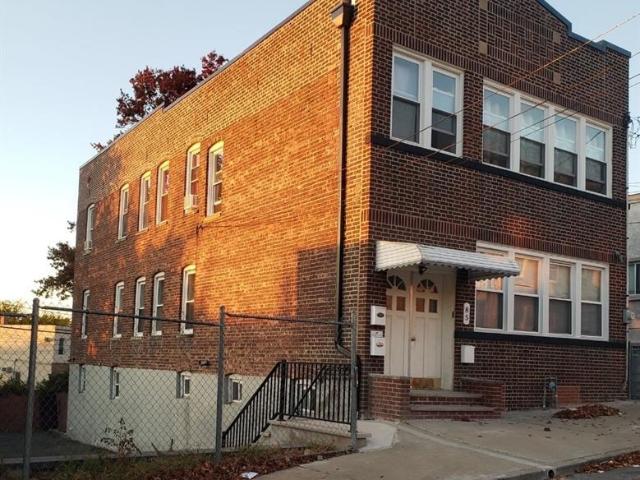 85 Macarthur Avenue