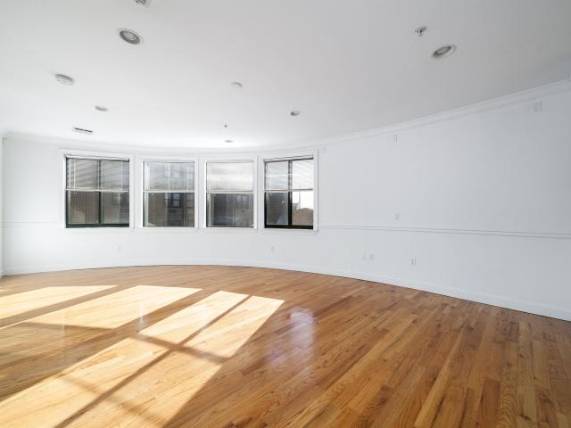 85 Maple St # 3K