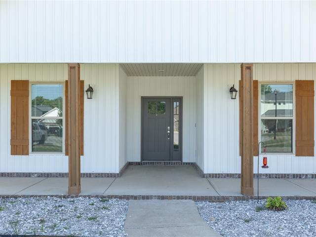 85 N Isabella Place