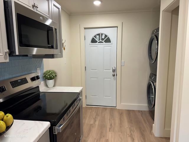 85 N Winooski Ave 3 Bedroom Apartment for Rent at 85 North Winooski Avenue, Burlington, VT 05401 Old North End