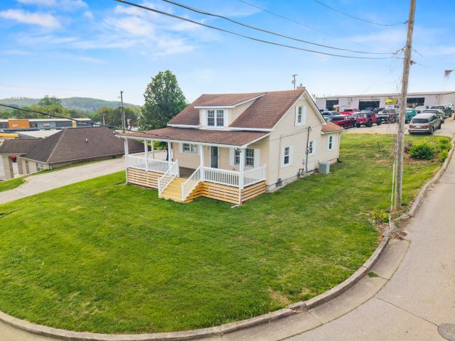 85 Oak Hill Road