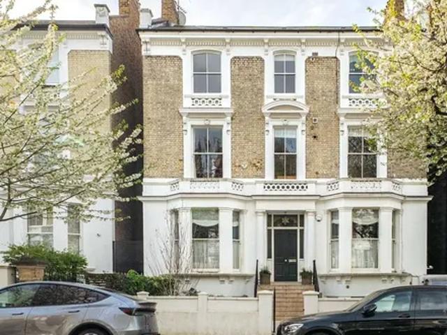 85 Oxford Gardens, London, W10 5UL, United Kingdom | 2 bed apartment for rent #167582783 | Rentberry