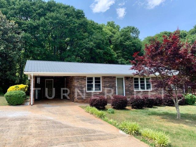 85 Parkertown Rd, Lavonia, GA 30553