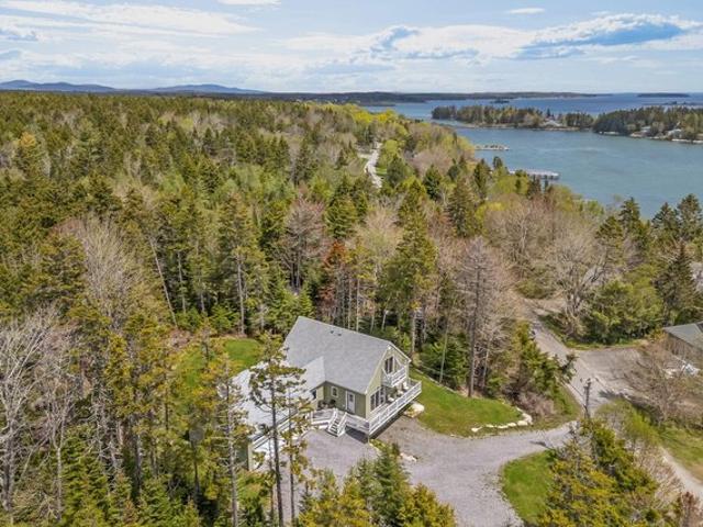 85 Patten Point Rd, Saint George, ME 04859