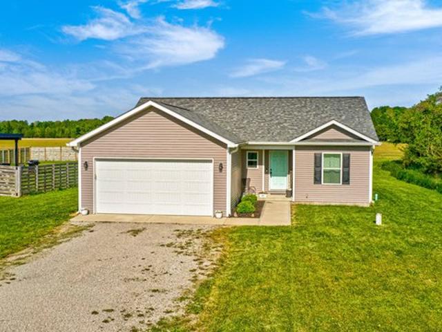 85 Patriots Lndg, Fillmore, IN 46128
