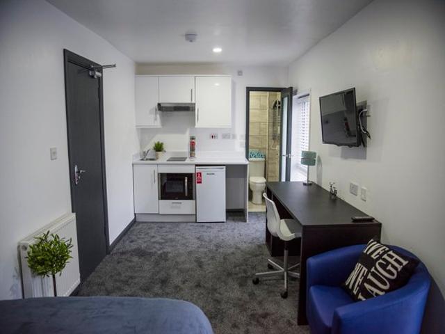 85 Pershore Rd STUDIO 7