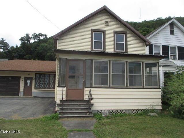85 Poultney St, Whitehall, NY 12887