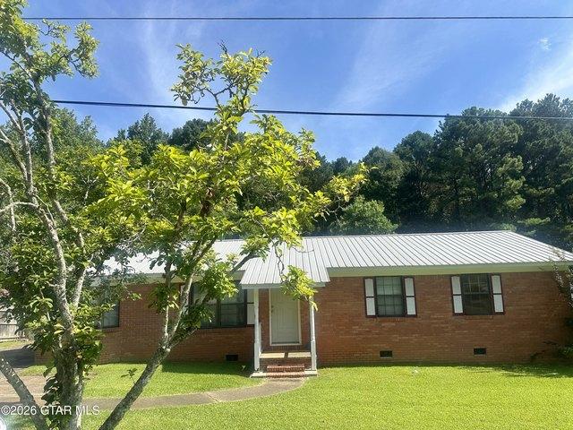 85 Rhodes St, Louisville, MS 39339