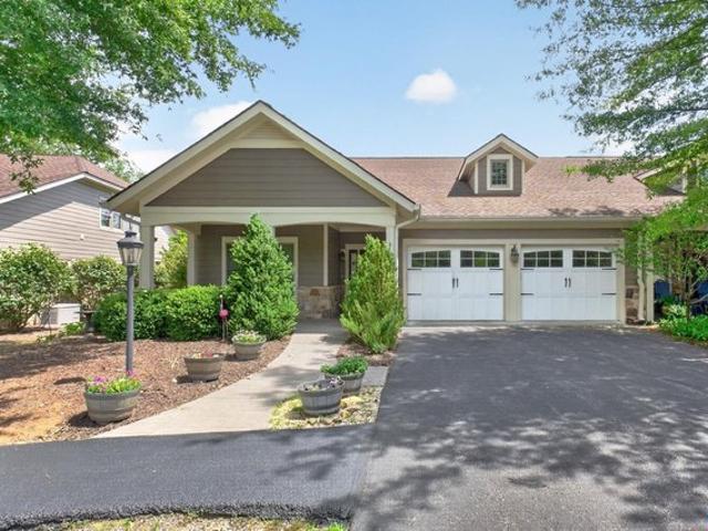 85 Rosewood Dr, Nellysford, VA 22958