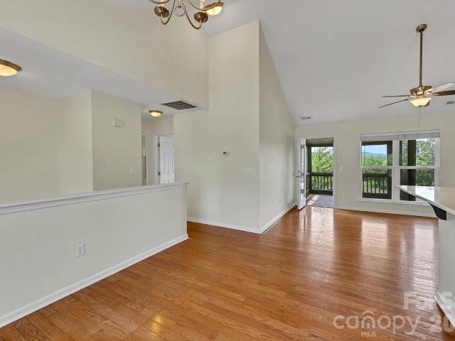 85 Rotunda Circle