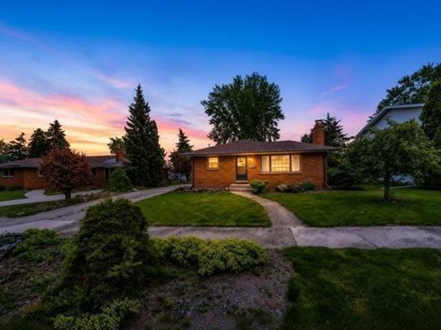 85 S Reserve Ave, Fond du Lac, WI 54935