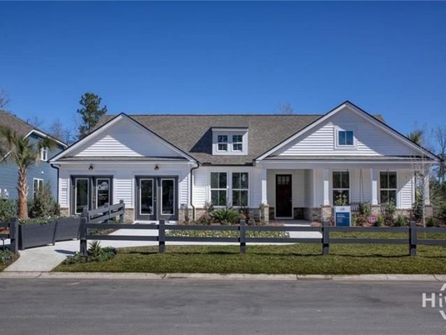 85 Sandy Bend Dr, Richmond Hill, GA 31324