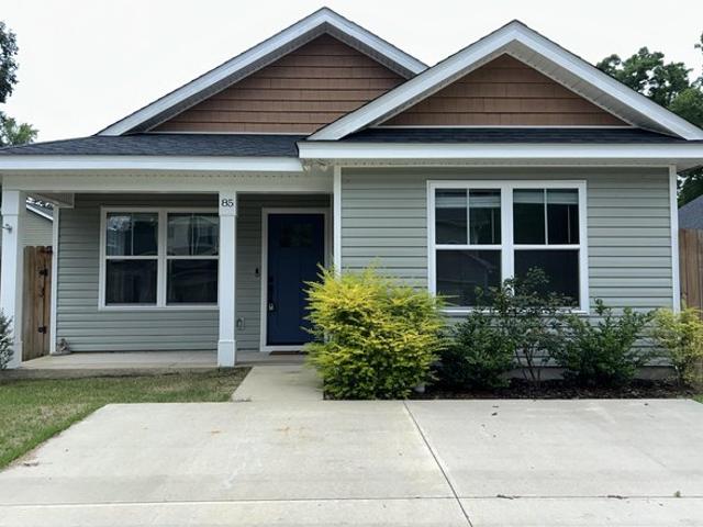 85 Spokan Trl, Crawfordville, FL 32327