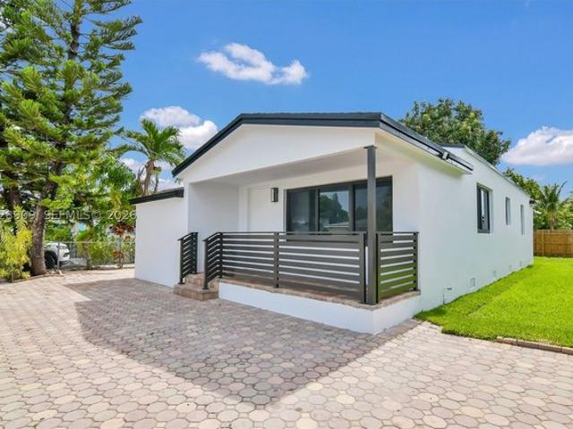 85 SW 30th Ave, Miami, FL 33135