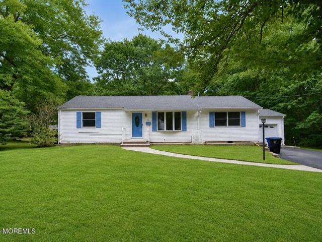 85 Swartzel Dr, Middletown, NJ 07748