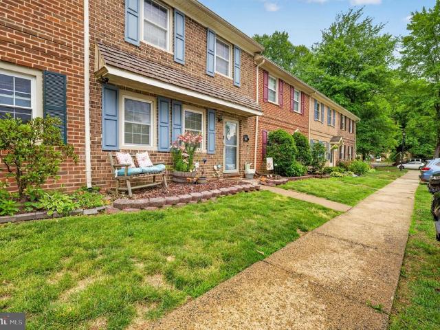 85 Stonegate Village